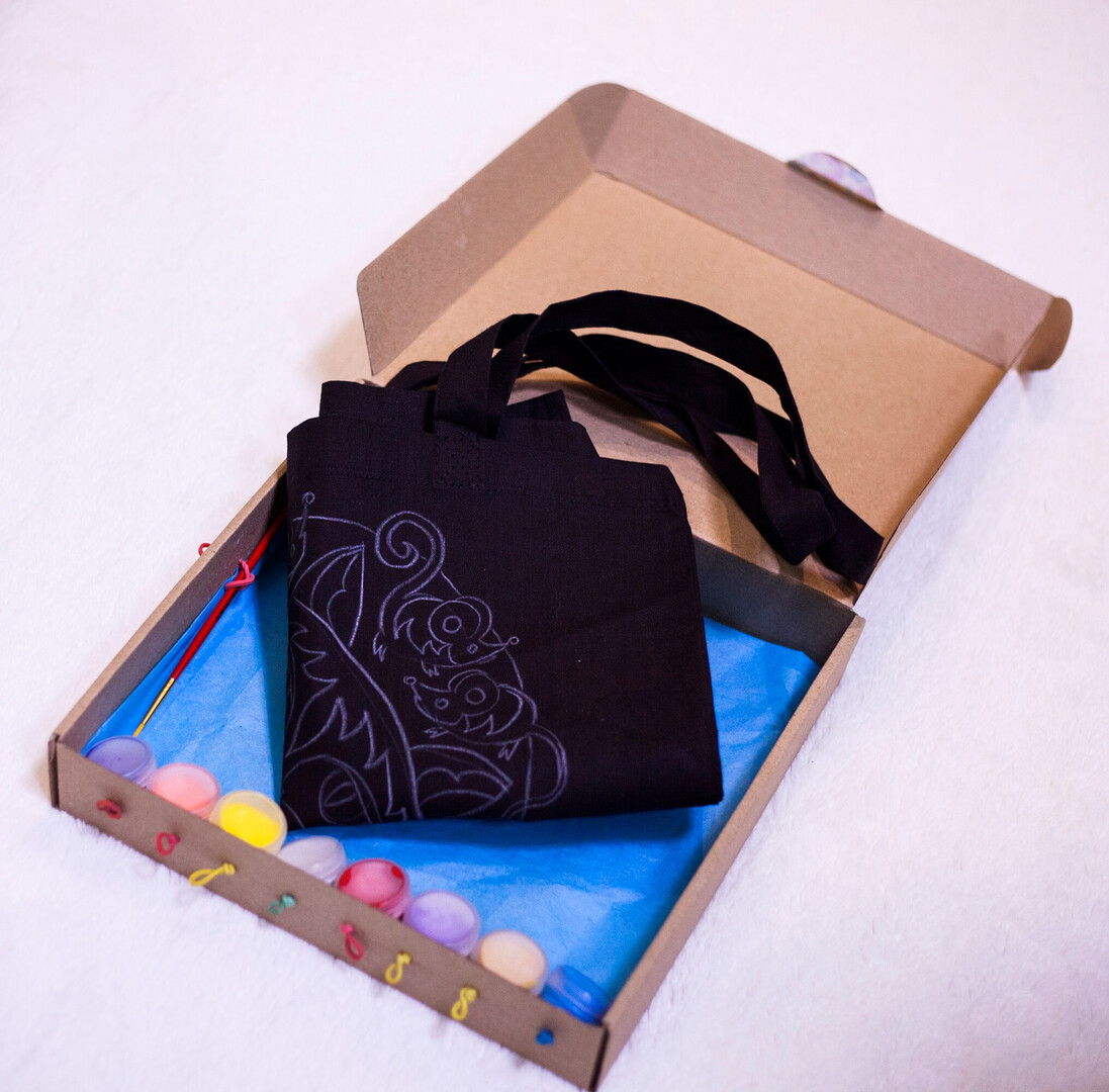 Tote Bag Painting kit - Stencil Drawing DIY Kit - Mother day gift,...