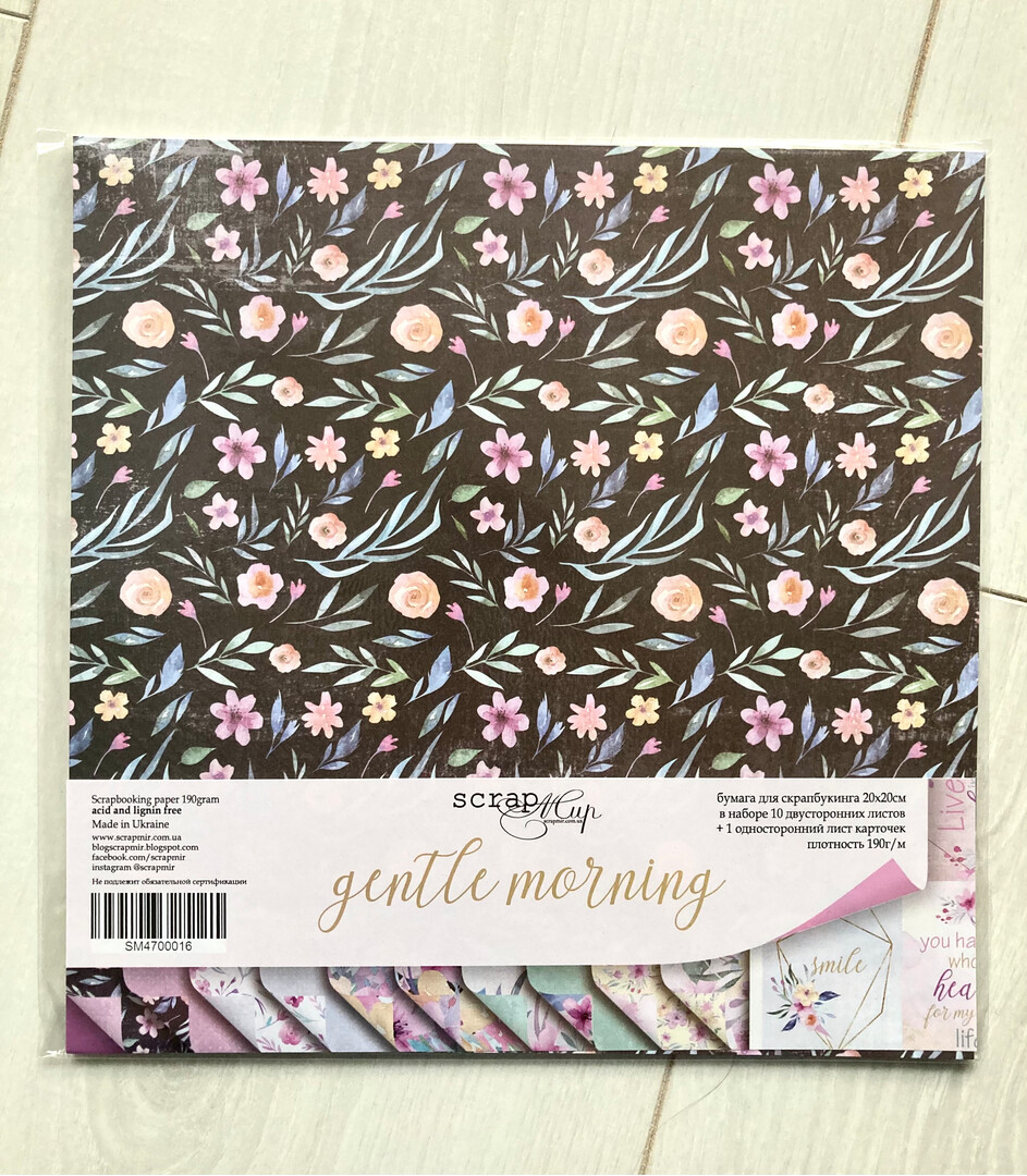 Scrapbooking set for Linda New with tag