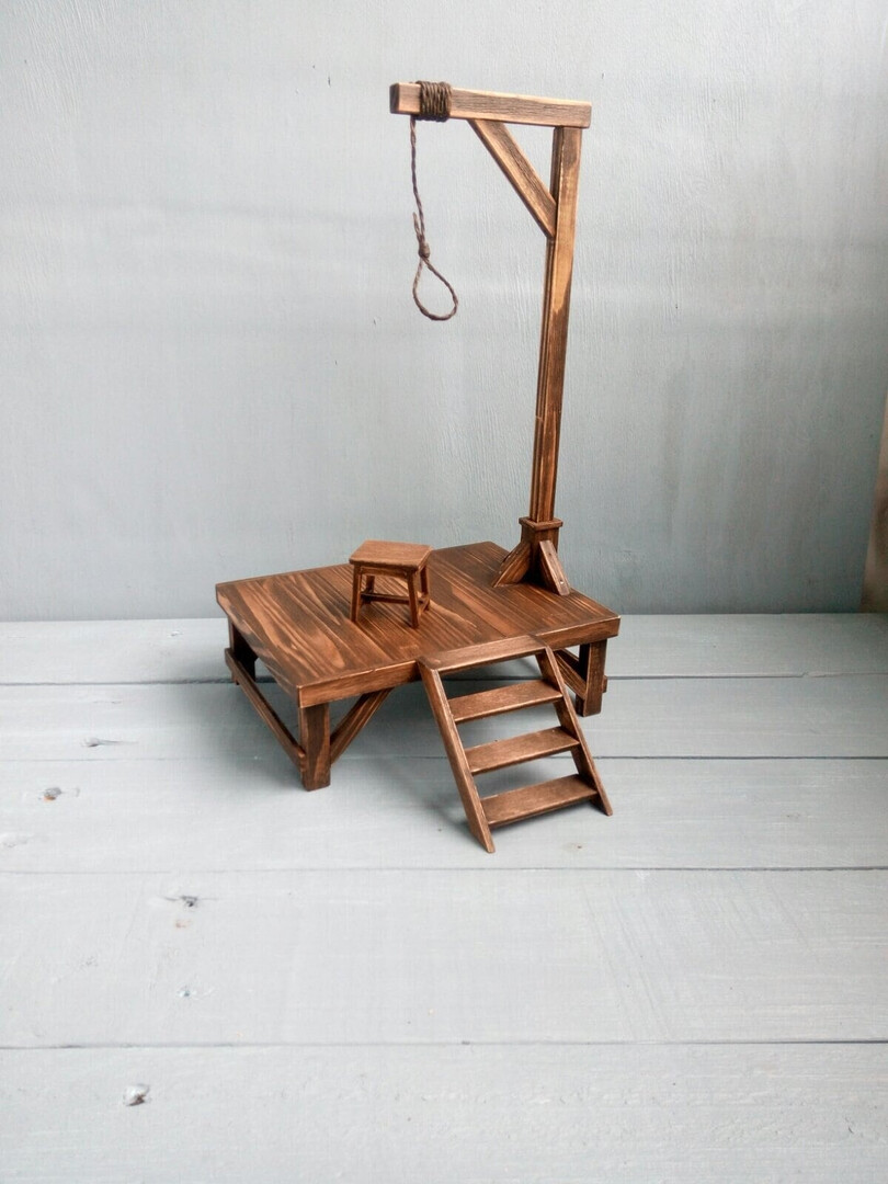 scale 1:12, scaffold, gallows, instrument of torture dungeon,...